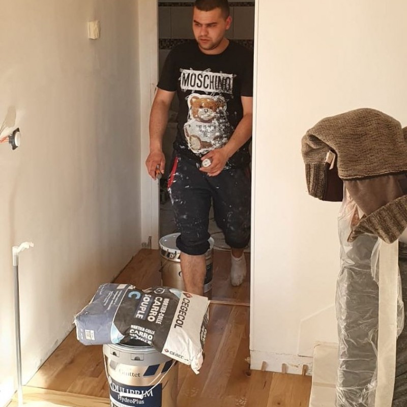 Sergiu Pop (BatiPopLuxury) - O785406553 à Villecresnes (94440 ...