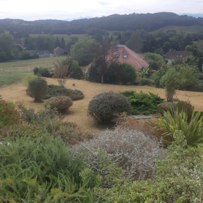 Dylan Weiss (DYLAN WEISS) - ENTRETIEN JARDIN ET MAISON à Jurançon ...